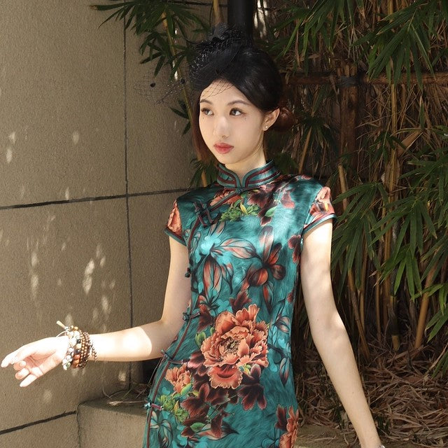 Traditional Chinese Silk Qipao | Cheongsam Dress